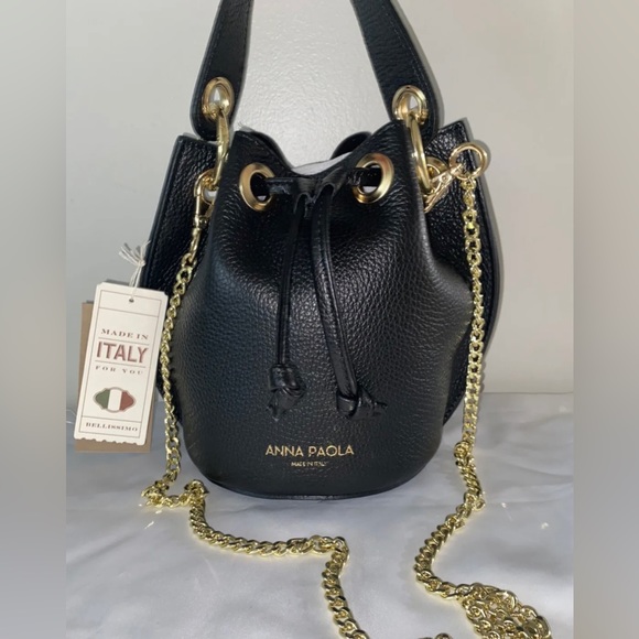Anna Paola Bucket Bags